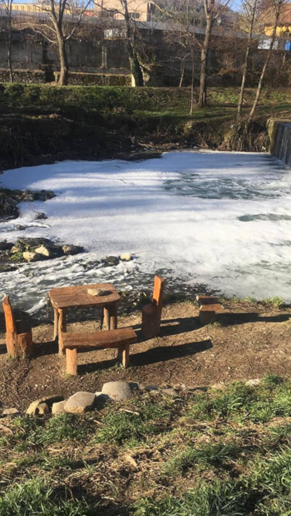 Potenza, schiuma nel fiume Basento: "questo delinquente si è studiato ...